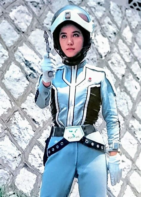 ウルトラセブン・ 友里アンヌ隊員 演 ･ひし美ゆり子 ひし美ゆり子 可愛い ファッション 70年代ファッション