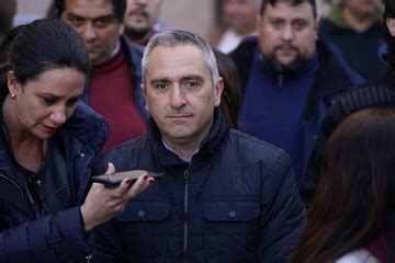 Andrés Larroque cuestionó a Alberto Fernández por cómo decidió y