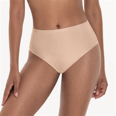 Anita Essential High Waist String Smart Rose Ademend Sterk En