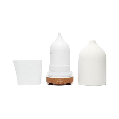 Aroma Diffuser I Keramik är Ett Vackert Hantverk
