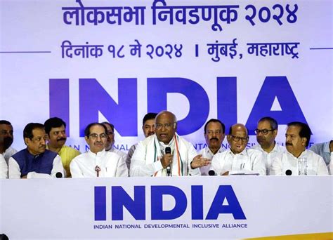 Congress President Mallikarjun Kharge With Ncp Sharad Chief Sharad