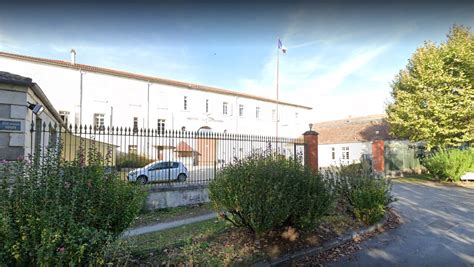 Condamné Pour Viol Et Meurtre Il Menace Ses Avocats Depuis Sa Prison