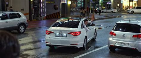 IMCDb org 2009 Volkswagen Golf TDI VI Typ 5K in 두번 할까요 Love Again