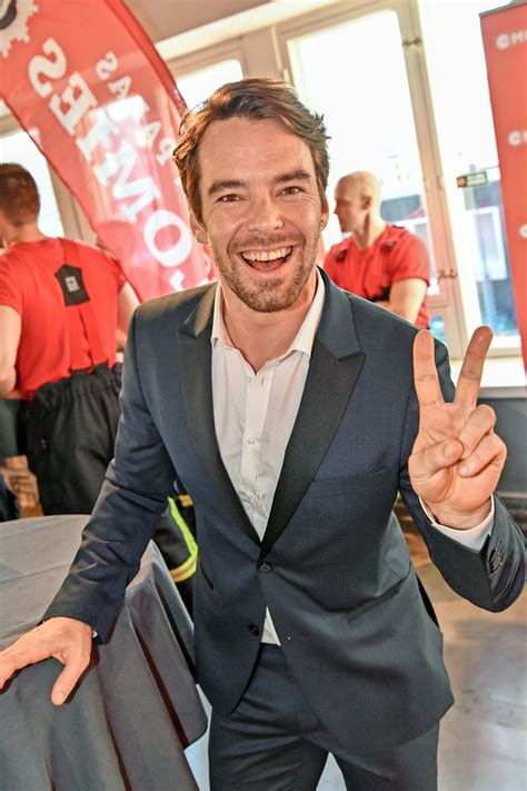 Mikko Leppilampi Nelli Matula Baba Lybeck Ja Muut Julkkikset