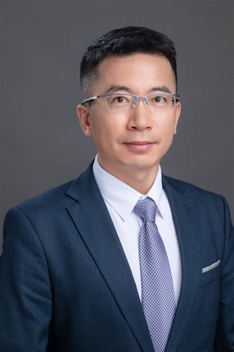 Bing Wang S Instagram Twitter Facebook On IDCrawl