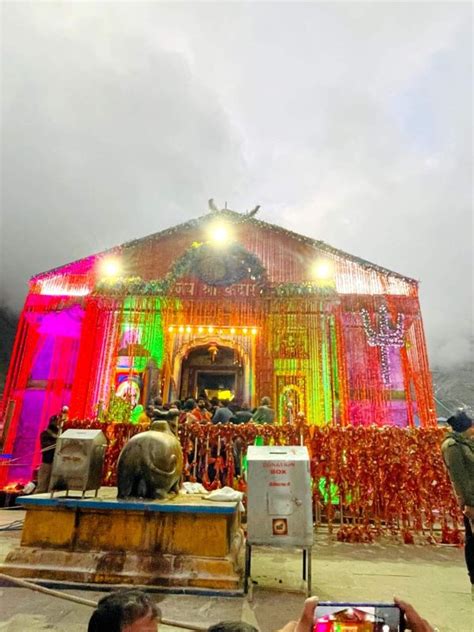 उत्तराखंड कल बंद हो जाएंगे बाबा केदारनाथ धाम के कपाट Top Ki Khabar
