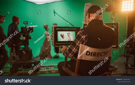 Movie Direct 6619개가 넘는 로열티 프리 라이선스 대상 스톡 사진 Shutterstock