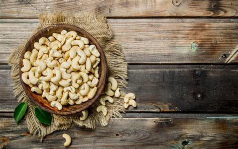 Фолиева Киселина Храни с Богато Съдържание Jamieson