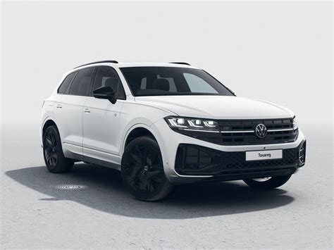 Volkswagen Touareg R Ehybrid 2024 3d Model 53 Off