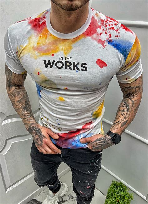 Мъжка бяла тениска с цветни петна T170 2 Boutique Milano