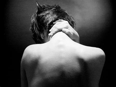 Schmorl Nodes Symptoms Causes And Treatment