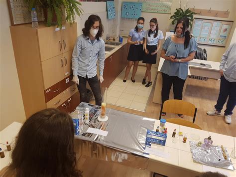 Първа езикова гимназия Варна Иновативно училище