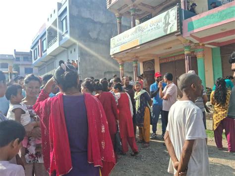 तुलसीपुरमा श्रीमानको खुकुरी प्रहारबाट श्रीमतीको मृत्यु Tulsipur Khabar