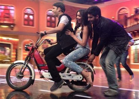 Arjun Kapoor And Deepika Padukone Promote Finding Fanny In Comedy