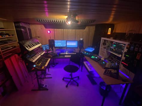 Basement Battlestation Rhomestudios