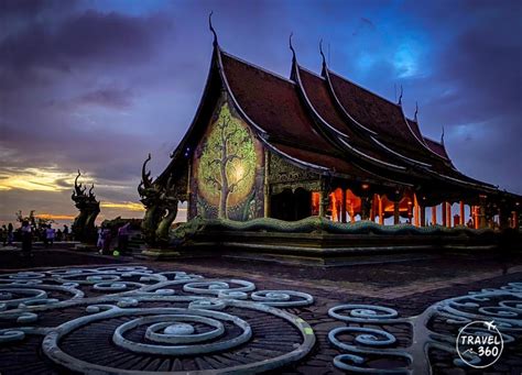 Photo Gallery “วัดสิรินธรวรารามภูพร้าว” ยลความวิจิตรเรืองแสงแห่งอุบลราชธานี