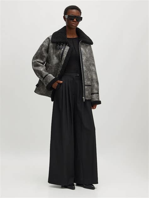 Not So Classic Edited Official Online Shop