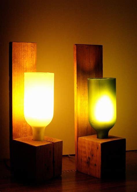 Kerajinan Lampu Hias Dari Botol Bekas