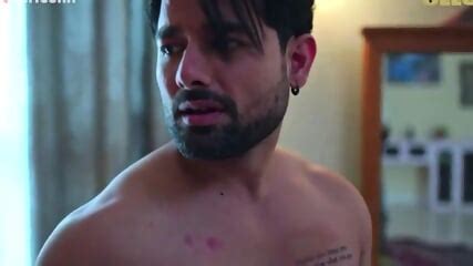 Raamu Ne Bhabhi Ko Akele Me Pakda Fir Hua Sex