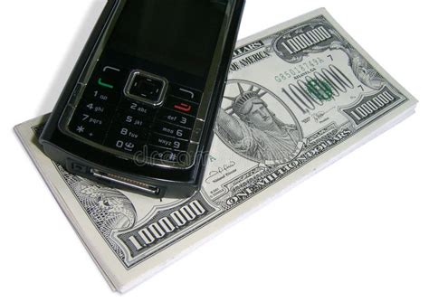 Um Milhão De Dólares E Telefone Foto De Stock Imagem De Ouro Pagar