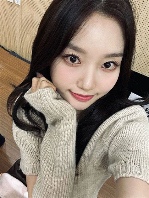 Loona Gowon Kpop Girls Kpop Girl Groups Gowon Loona My Xxx Hot Girl