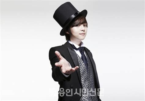 현실과 상상 넘나드는 ‘최현우 마술 쇼 무대