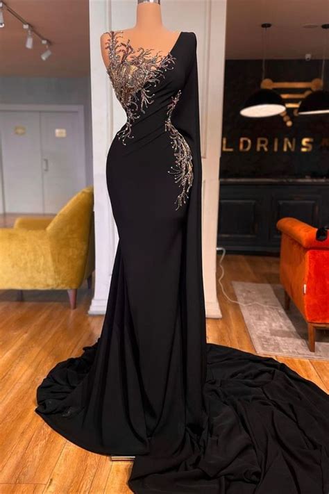 Black Prom Dresses Beaded Evening Dresses Long Sleeve Prom Dresses