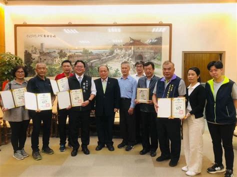 澎湖縣獲環保署低碳永續家園銀級認證 陳光復表揚獲獎社區