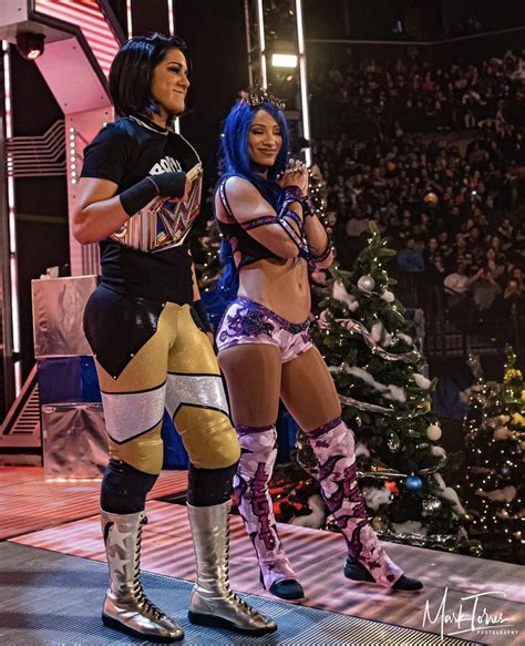 Bayley And Sasha Banks Rbayleyass2