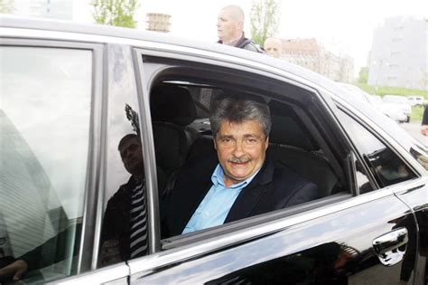 Sorin Ovidiu Vântu o nouă condamnare Vertical