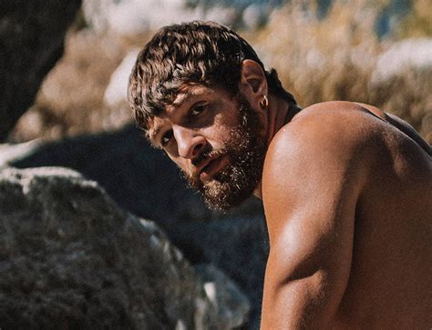 Seeing Nature As An Extension Of His Own Spirit And Body Shamu Azizam