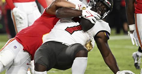 Tom Bradys Tampa Bay Buccaneers Couldnt Stop Patrick Mahomes Kansas