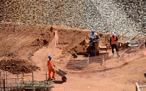 Obras paradas estendido prazo para atualização de dados