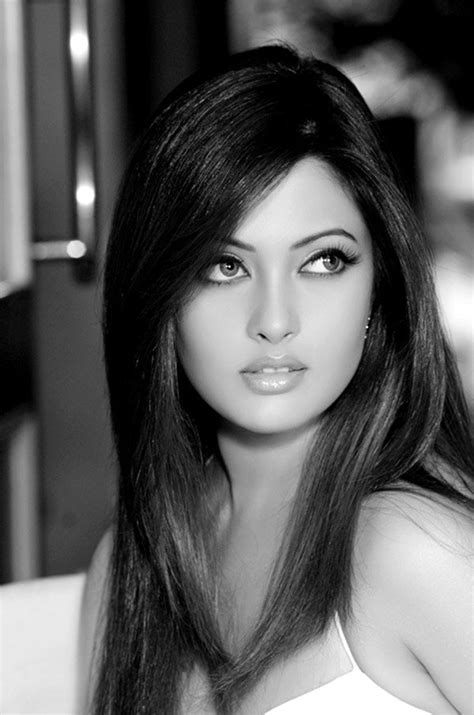 Men Women Photos Riya Sen Hot And Sexy Photoshoot Stills And Milky