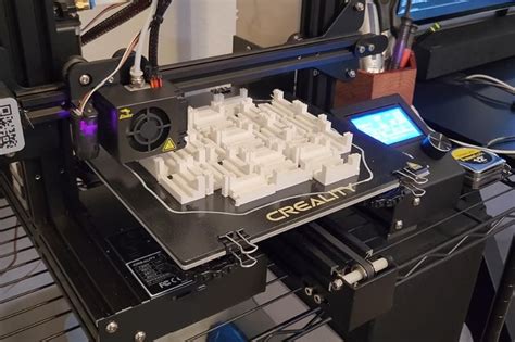 Get Ready To Be Mesmerized With Kinetic Clock By Lukas Deem Icreatived