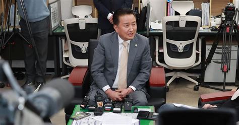 ‘친일파 발언 김영환 “尹 결단에 공감 보낸 것 민감한 표현 제 불찰”