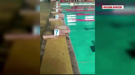 Descoperire Dezgustatoare In Piscina In Care Inoata Copiii La Baia