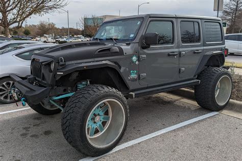 Found Running Errands Today I Think This Hits All The Check Marks Lol