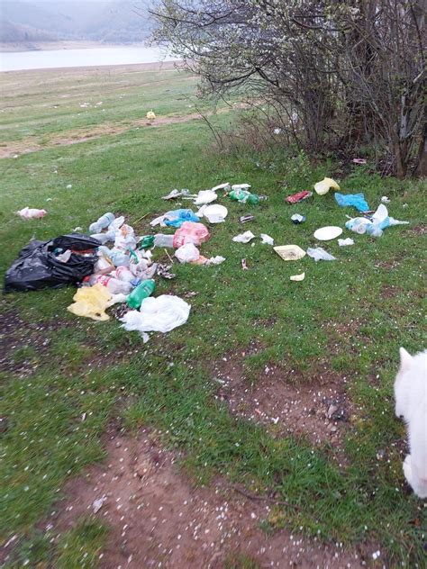 Антон On Twitter НАЦИОНАЛЕН ПАРК МАВРОВО Денес 3ти Мај Стока народ