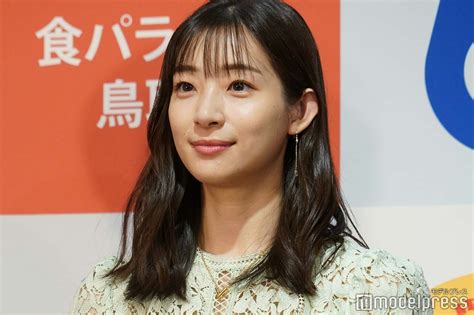 画像916 足立梨花＆tatsu、夫婦揃って結婚後初公の場 独特な呼び方明かす モデルプレス