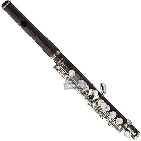 Flauta Piccolo Yamaha Profesional Ypc62