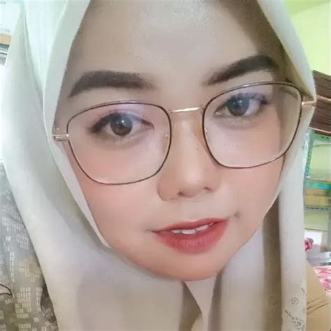 Resti Setiawati Youtube