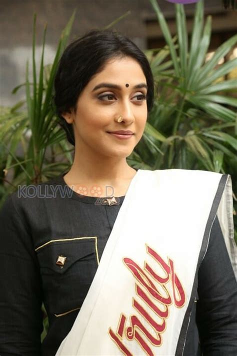 Regina Cassandra New Photos 12 63795 Kollywood Zone