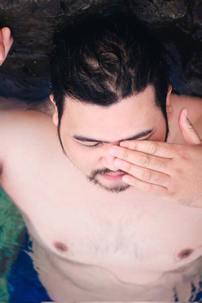 Post [753987591430455296] Attractive Tumbex