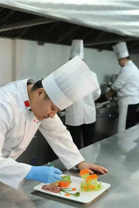 龙江国宴菜主厨陈冬羽22款国宴级菜品赏析 东方养生频道 东方养生