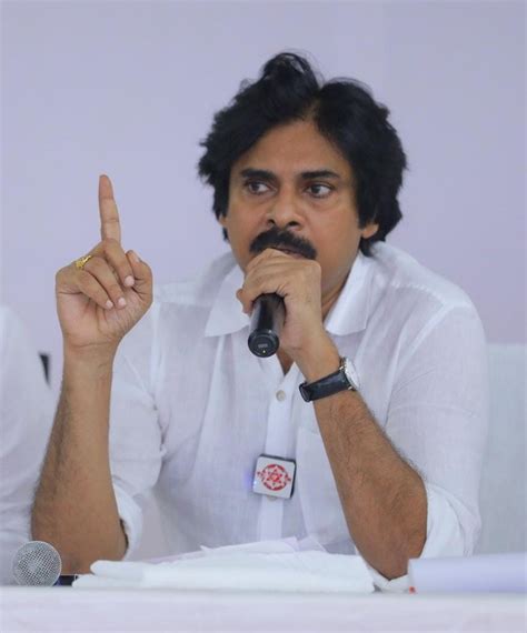 జ‌గ‌న్‌కు ప‌వ‌న్ పెట్టిన కొత్త పేరు ఇదే