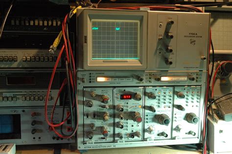 Tektronix 7704a Mainframe Pa4tims Opvangtehuis Voor Buizenbakken