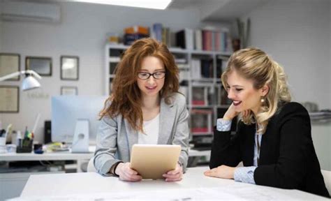 Los 3 Aportes De Las Mujeres En La Economía Global