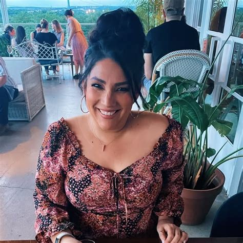 Kayla Kaylarosefields On Threads
