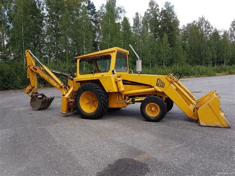 Jcb 4c Photo And Video Review Comments